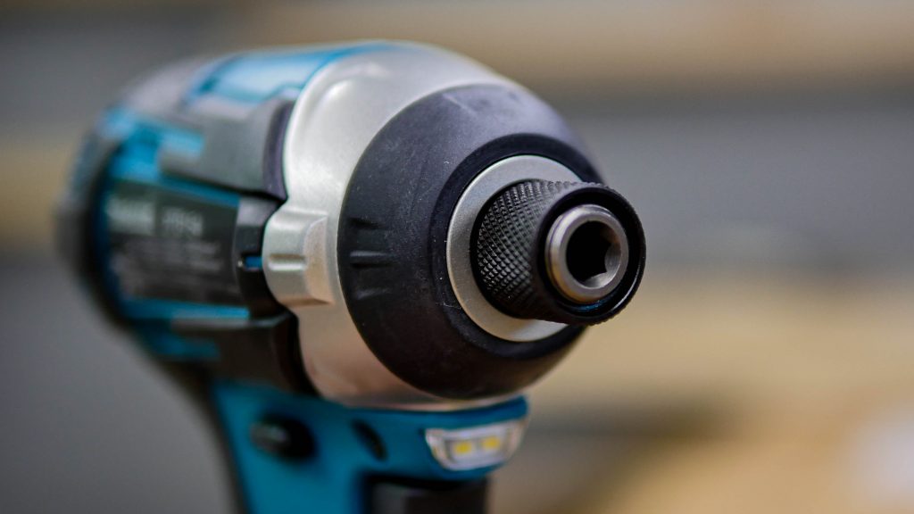 11 เคล็ดลับ เลือกไขควงกระแทก (Impact Driver) ที่ดีที่สุด